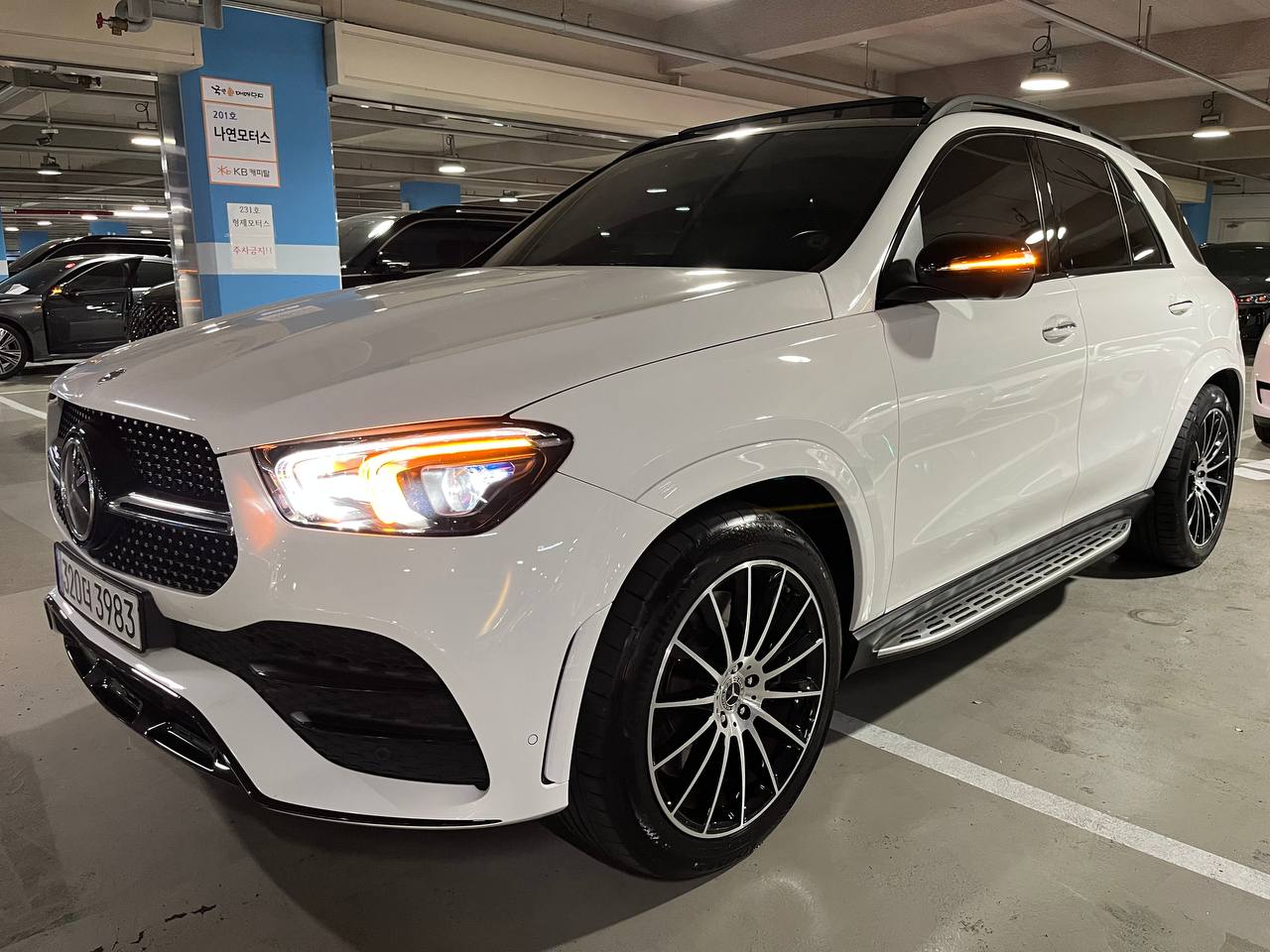 Mersedes Benz GLE-class W167 GLE450 4MATIC - AB Korea